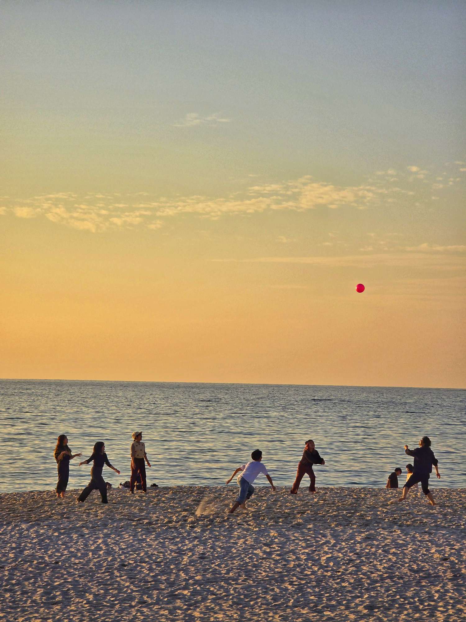 Shirarahama - The Guide to the Ultimate Japan Beach Experience